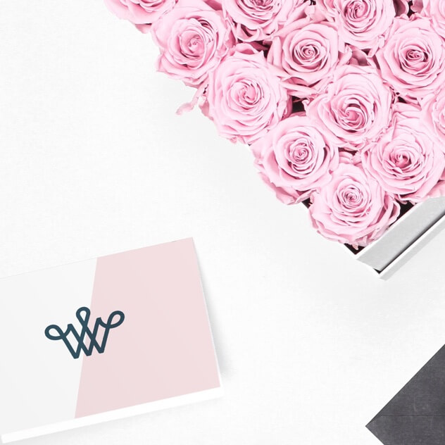 Infinity Roses | Roses That Last A Year Delivered.