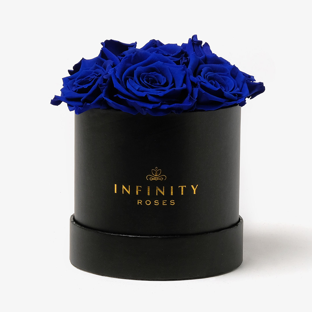 Shop Our Forever Roses In A Box | Next Day Delivery Available ...