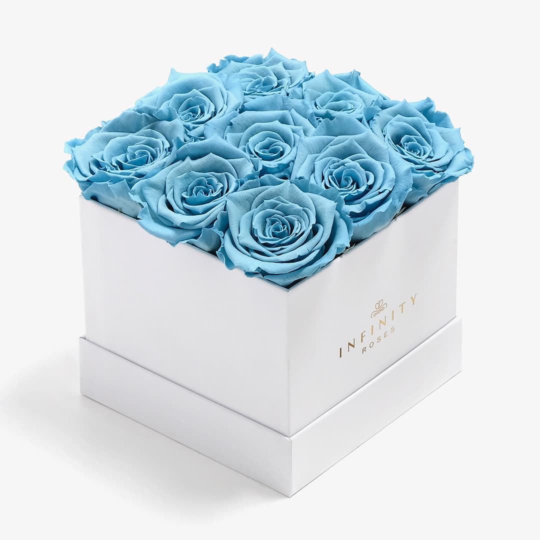Shop Our Forever Roses In A Box | Next Day Delivery Available ...