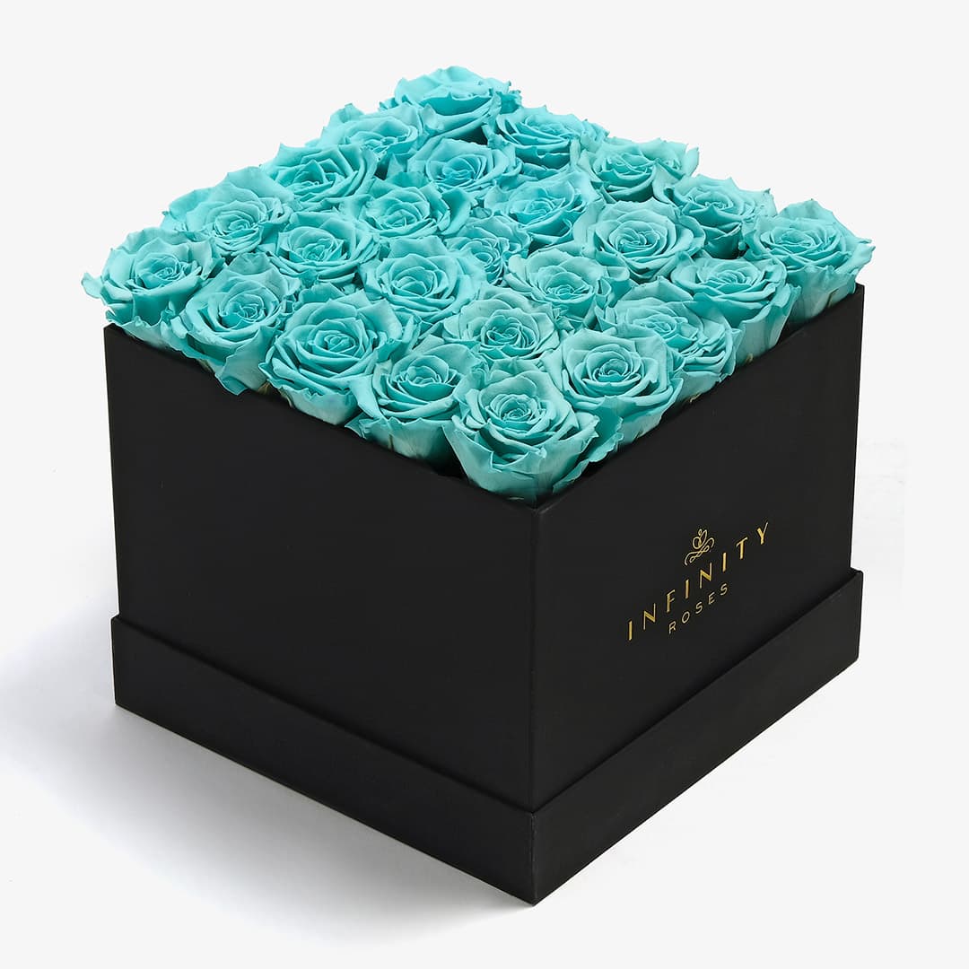 Infinity Roses | Large Square box