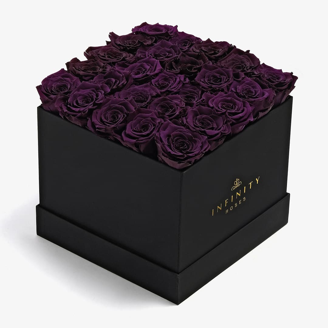 Infinity Roses | Large Square box
