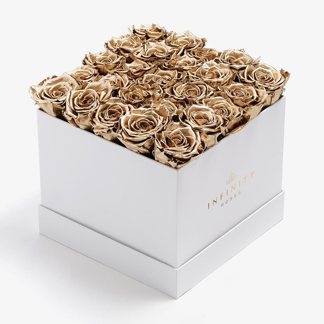 Infinity Roses | Large Square box