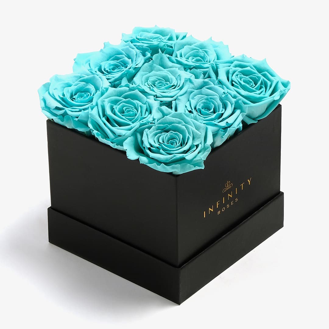 Shop Our Forever Roses In A Box | Next Day Delivery Available ...