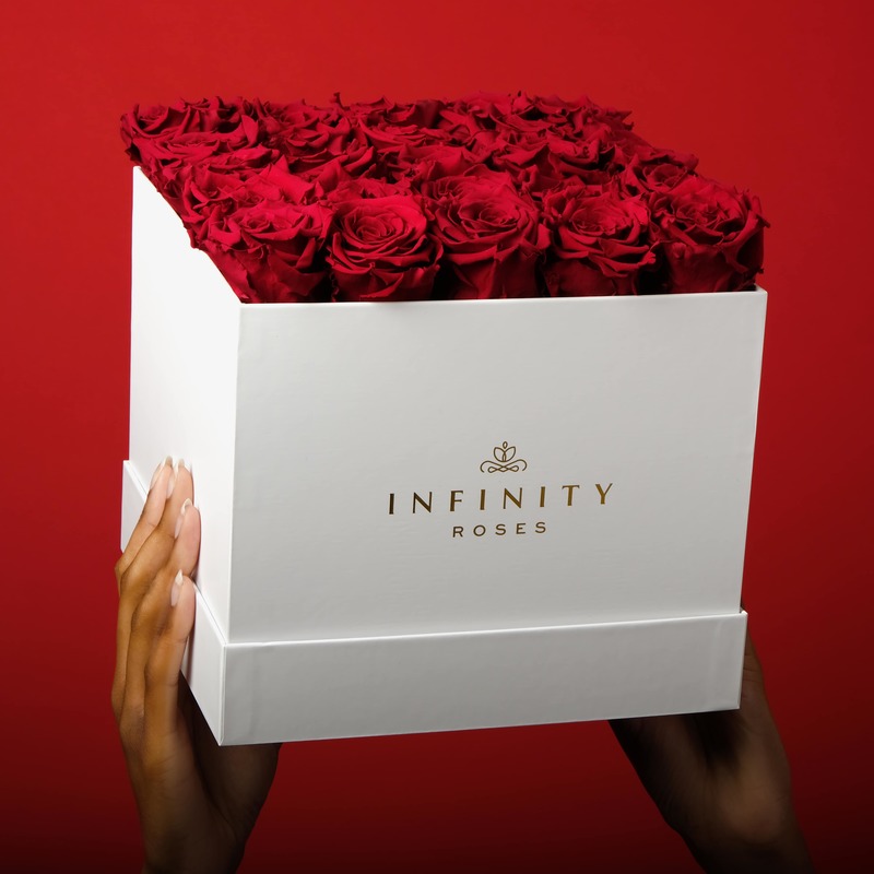 Infinity Roses | Champagne Bundle (Luxe Box)