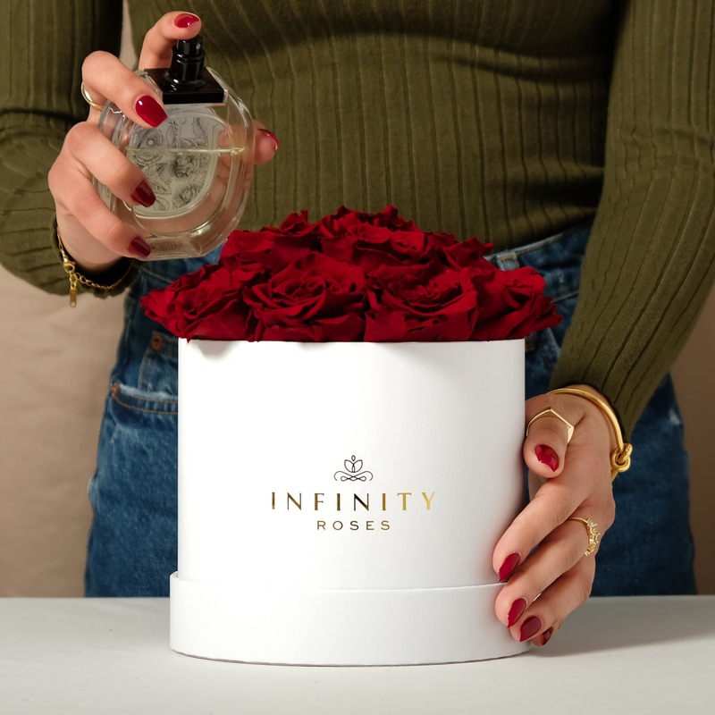 Infinity Roses | Large Bloom Rose Box